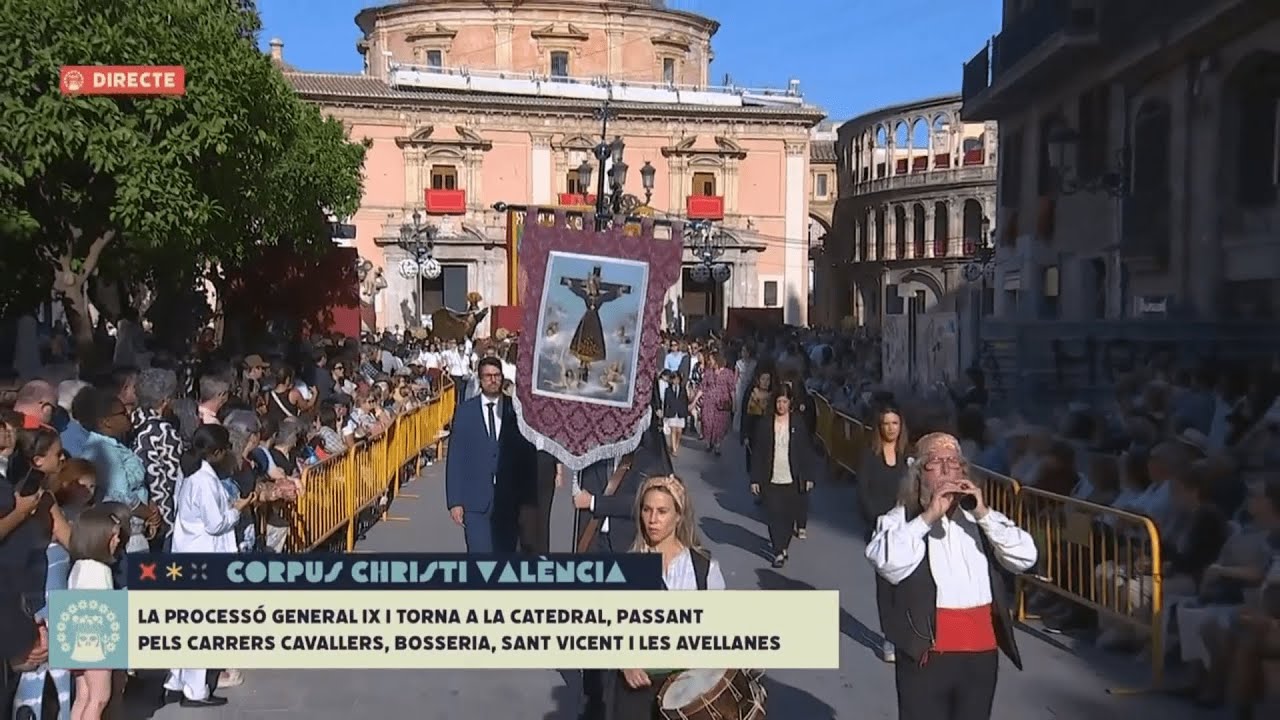 Sant Bult en la Procesión General - Corpus Christi 2024 (À Punt) - YouTube