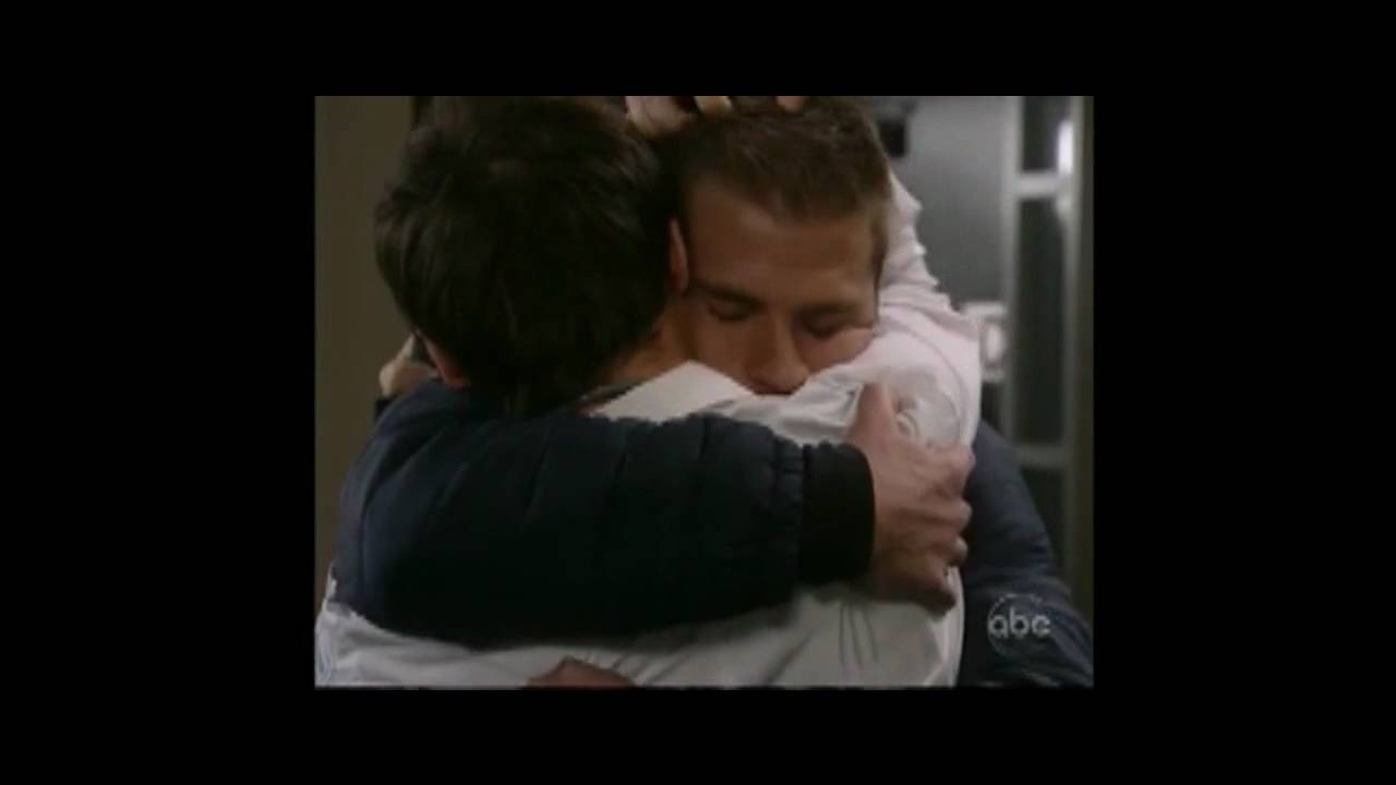 Kyle & Oliver - Kish SuperHug Hug! - YouTube