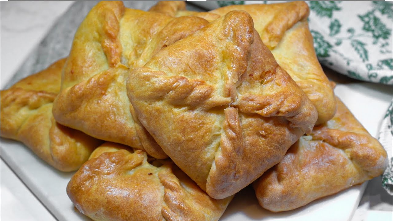 JUICY CHIKEN MINI PIES RECIPE | Cornish pasty | EASY DINNER #153 - YouTube