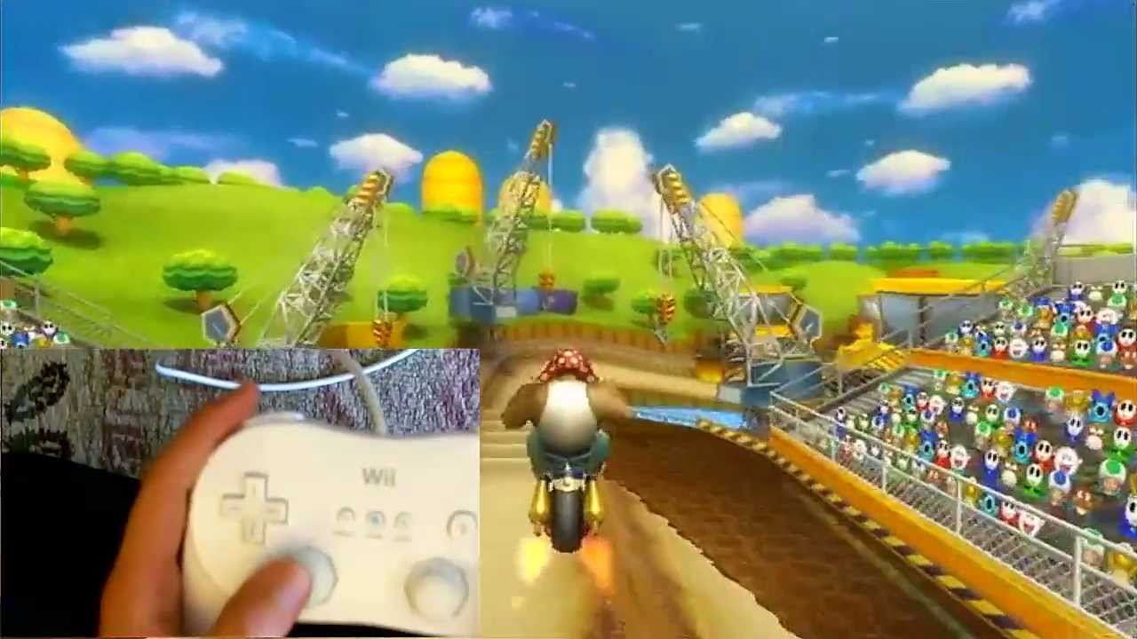 [MKWii] Hands Shown Lap on Toads Factory - YouTube