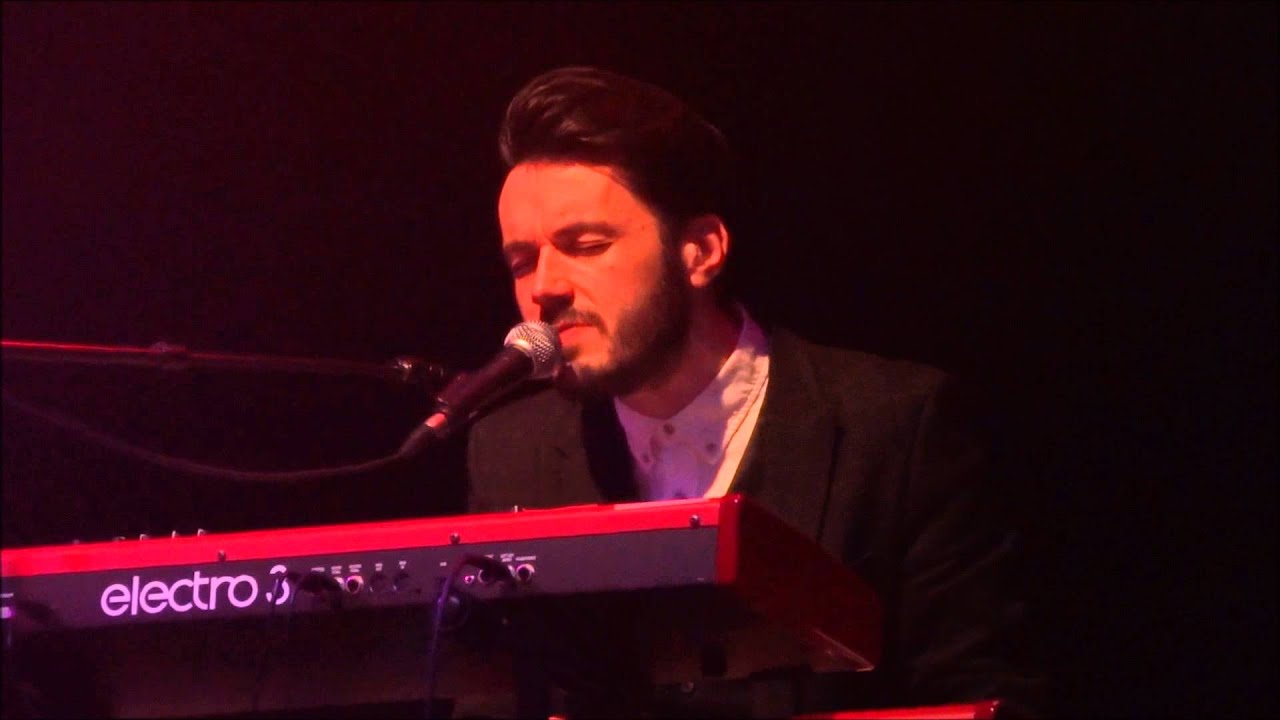 Roddy Hart & The Lonesome Fire ( Boxes ) @ Ironworks, Inverness. 09-11 ...