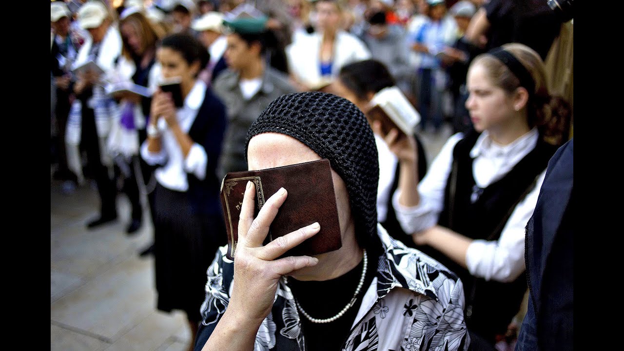 Women must pray, their prayer is very powerful - Rabbi Alon Anava - YouTube