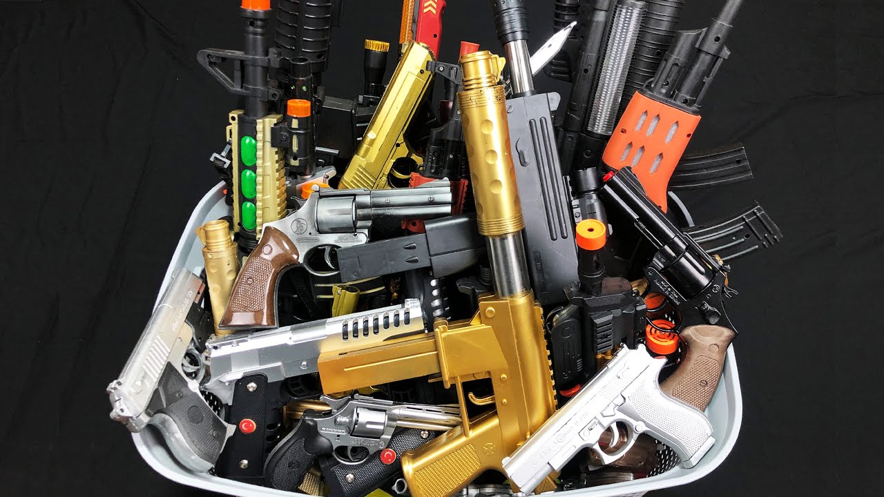 Toy Gold Weapons ! Box of Toy Guns Collection ! Bead Throwing Rifles ...