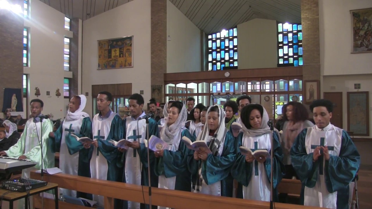 Eritrean Catholic Mezmur Birmingham kokob werede(እንካብ ሰማይ ኮኮብ ወረደ ...