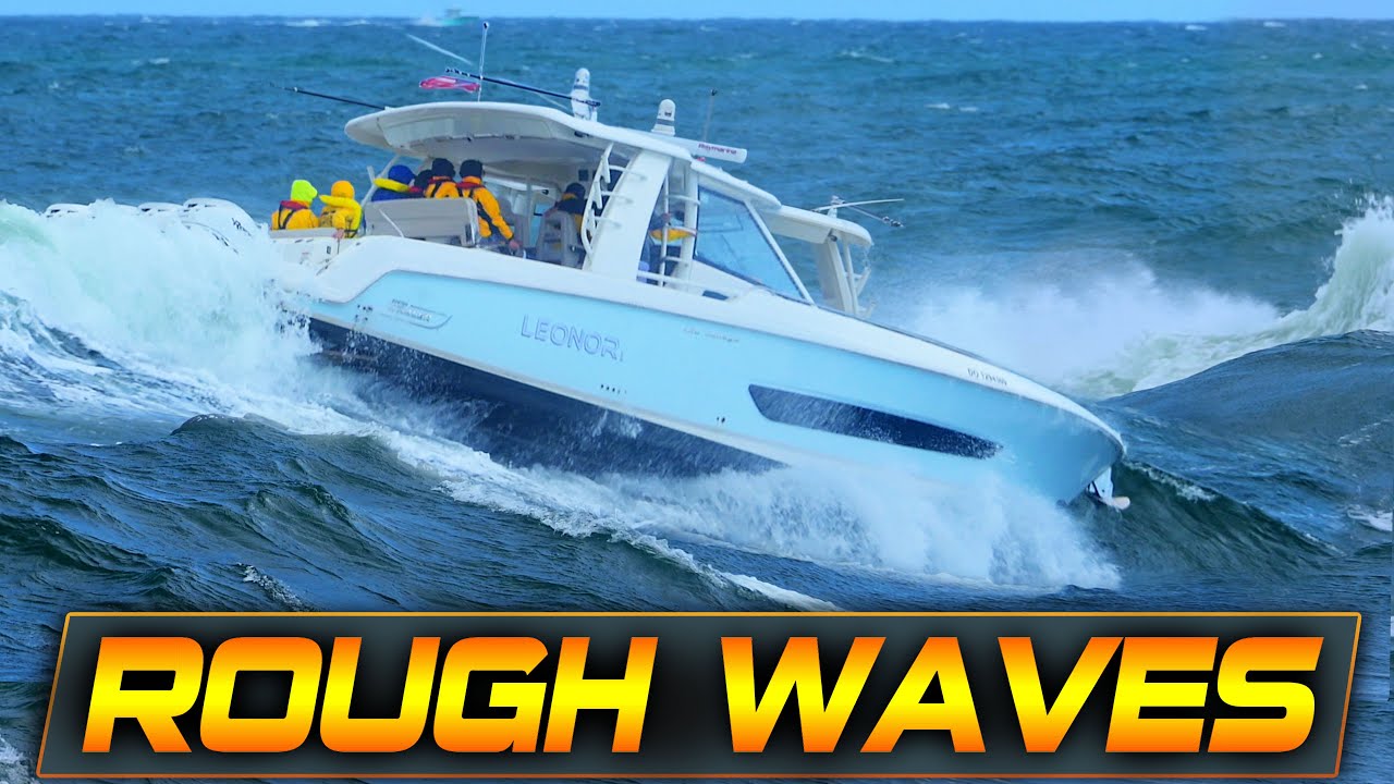 LUXURY MEETS DANGER !! MILLION-DOLLAR BOATS IN BAD WEATHER | HAULOVER ...