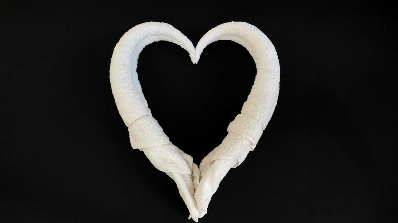 How to Make Towel Heart Using Towels | Towel art | Towel Folding ...