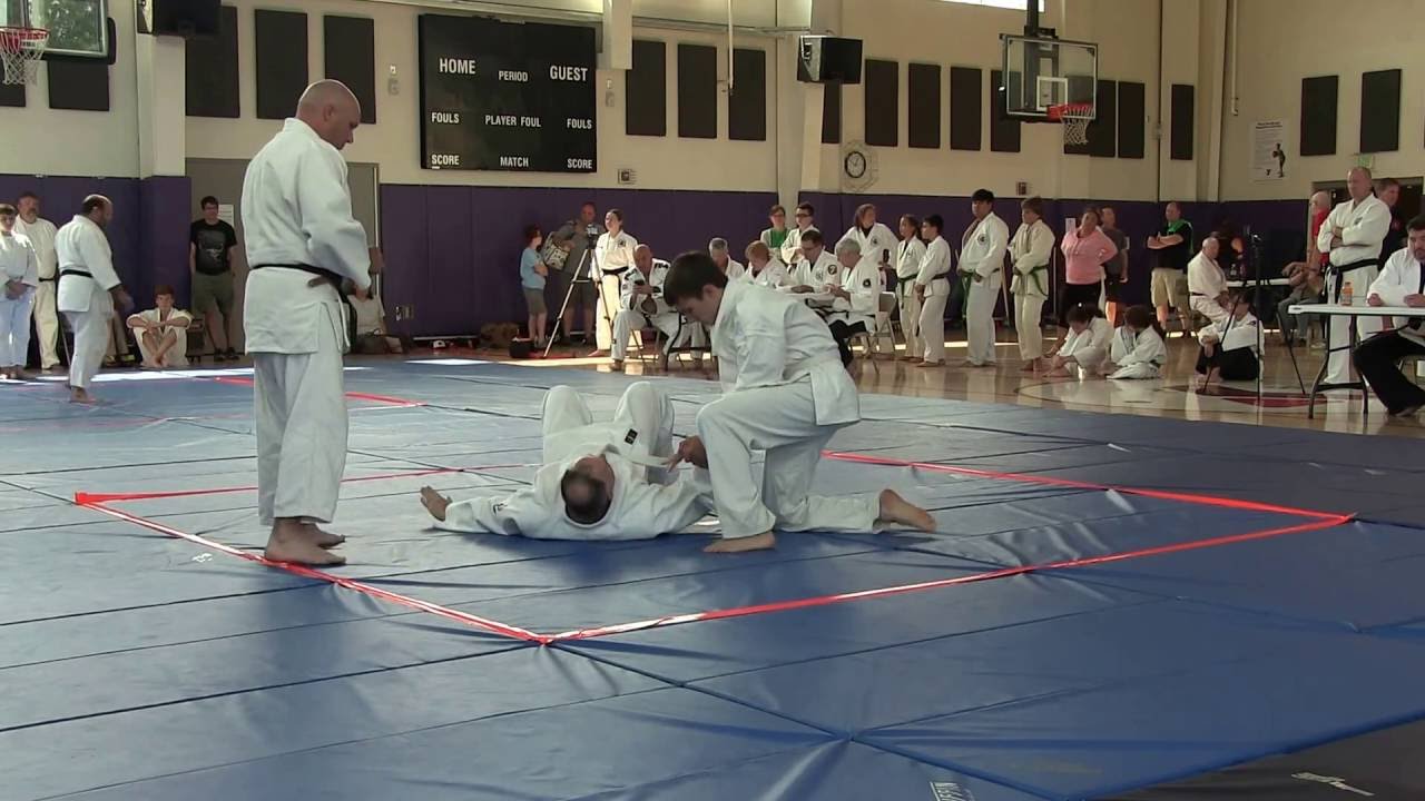 Tyler Slayman (2nd place Adult Gedan 2016) - YouTube