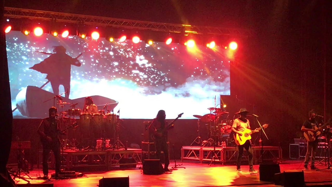 #Wayo nonstop live in concert #Anagathaye at matara - YouTube