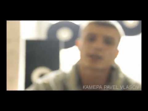 MO FAM (aka Molla) - live video battle, round 3.wmv