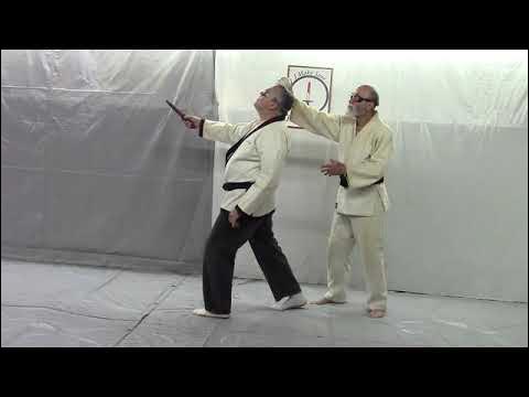 Aikido: Lead Left to Right Outside - YouTube