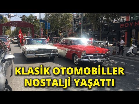 Bağdat Caddesi'nde Klasik Otomobil Konvoyu