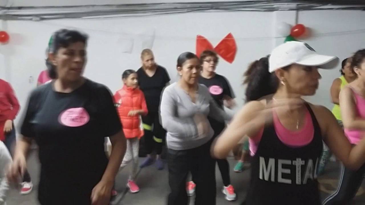Raquel Arias Zumba Mix!! 14 Septiembre 2016 - YouTube