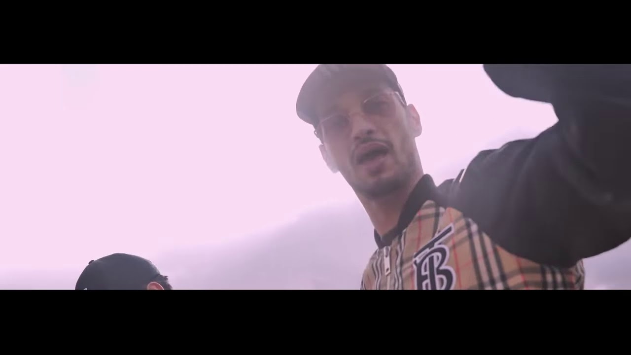 vlc record 2020 05 28 16h04m38s Soolking feat Dadju Meleğim Clip ...