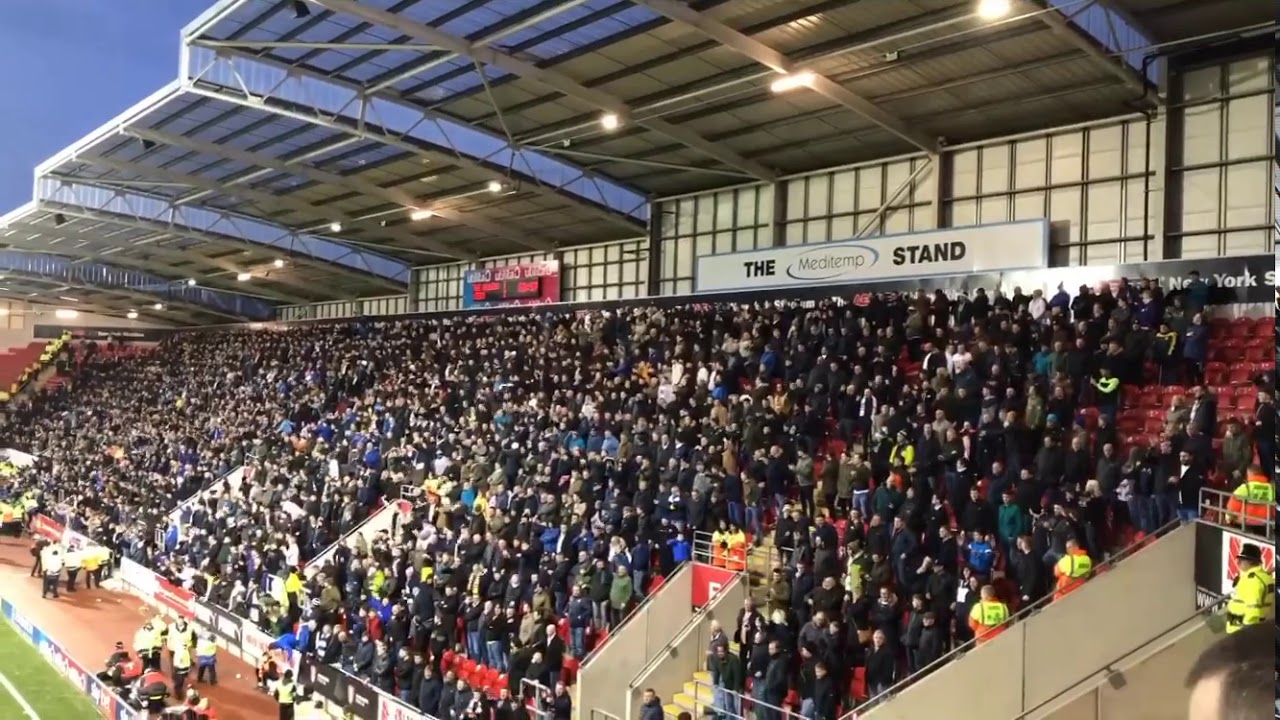 Mateusz klich chant LOUD!! (klich is scoring goals) - YouTube