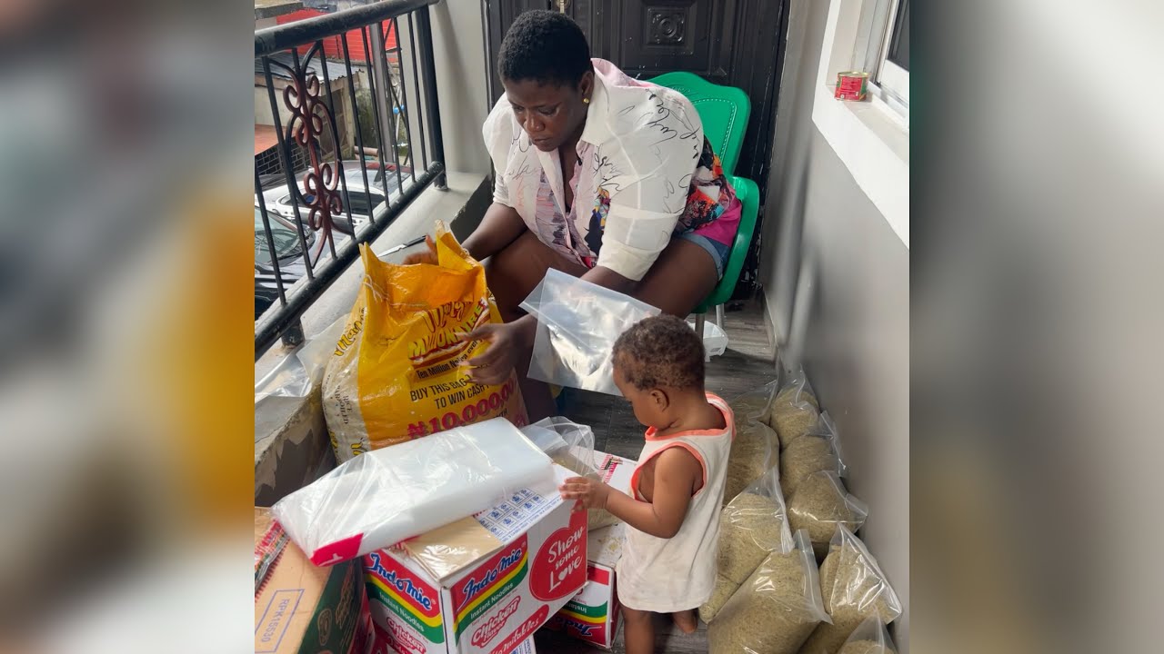 Let give this food stuffs to widows - YouTube