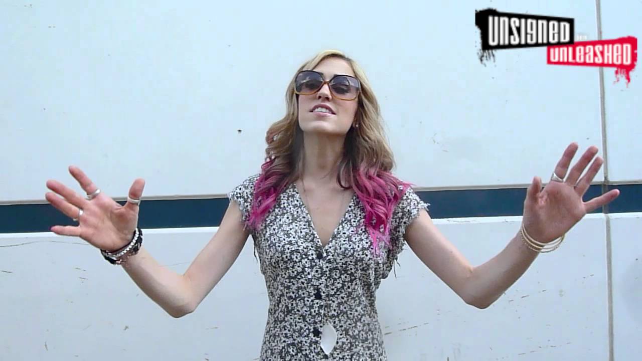 Interview With Mindy White Of States - YouTube