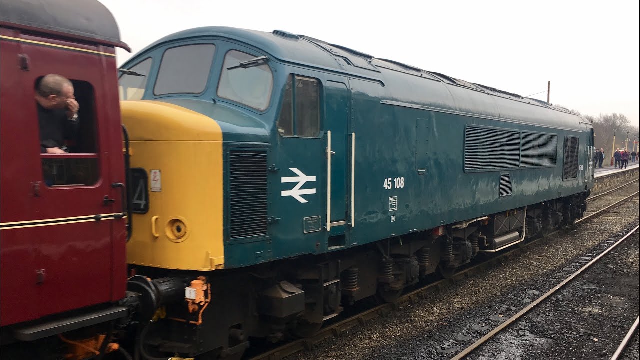 45108 | Class 45 Peak storms up Broadfield Bank | ELR | East Lancashire ...