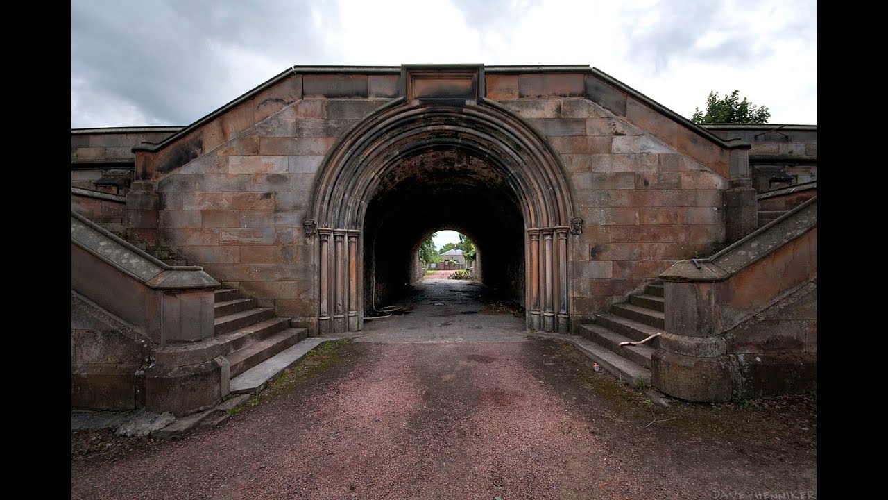 Grange Cemetery 20230102 - YouTube