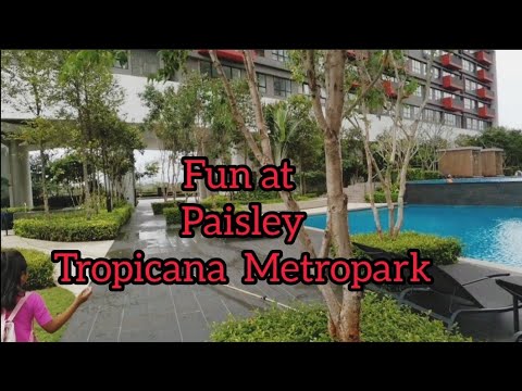 Fun at Paisley Tropicana Metropark | Have fun at the pool and park ...
