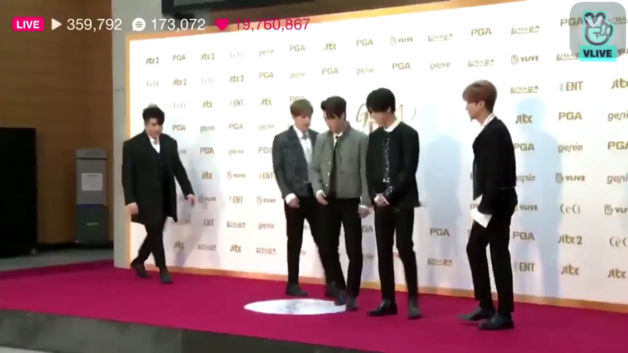 180111 GDA - Super Junior Red Carpet - YouTube