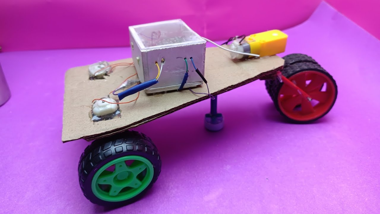 Fully Remote Control Three Wheeler Electric Auto - YouTube