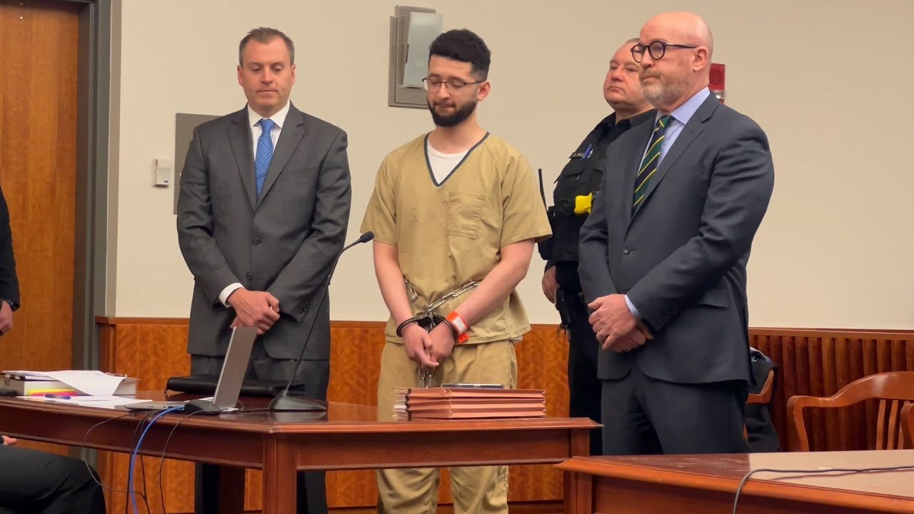 Dead woman's family and killer address each other in court - YouTube