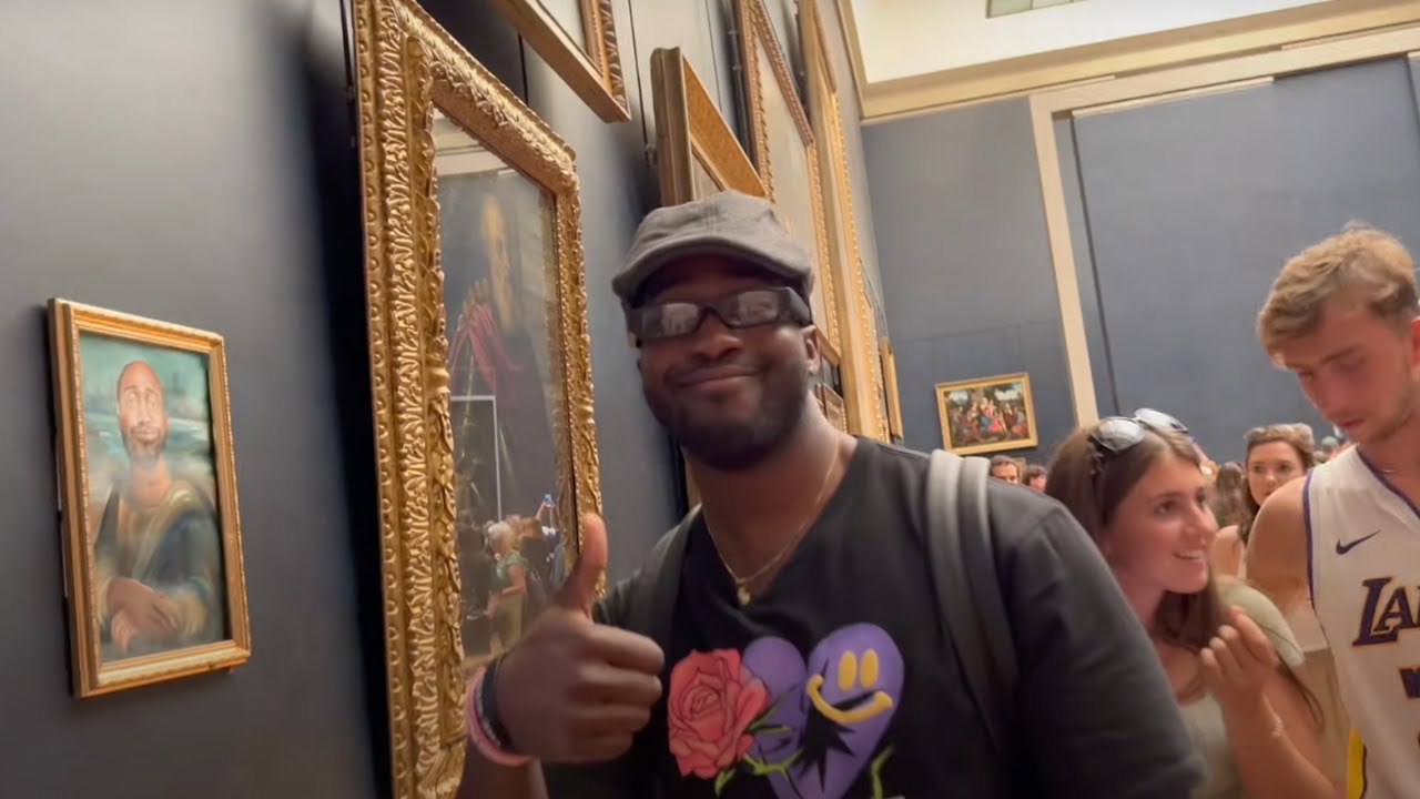 Niko & Jidion Prank The Mona Lisa - YouTube