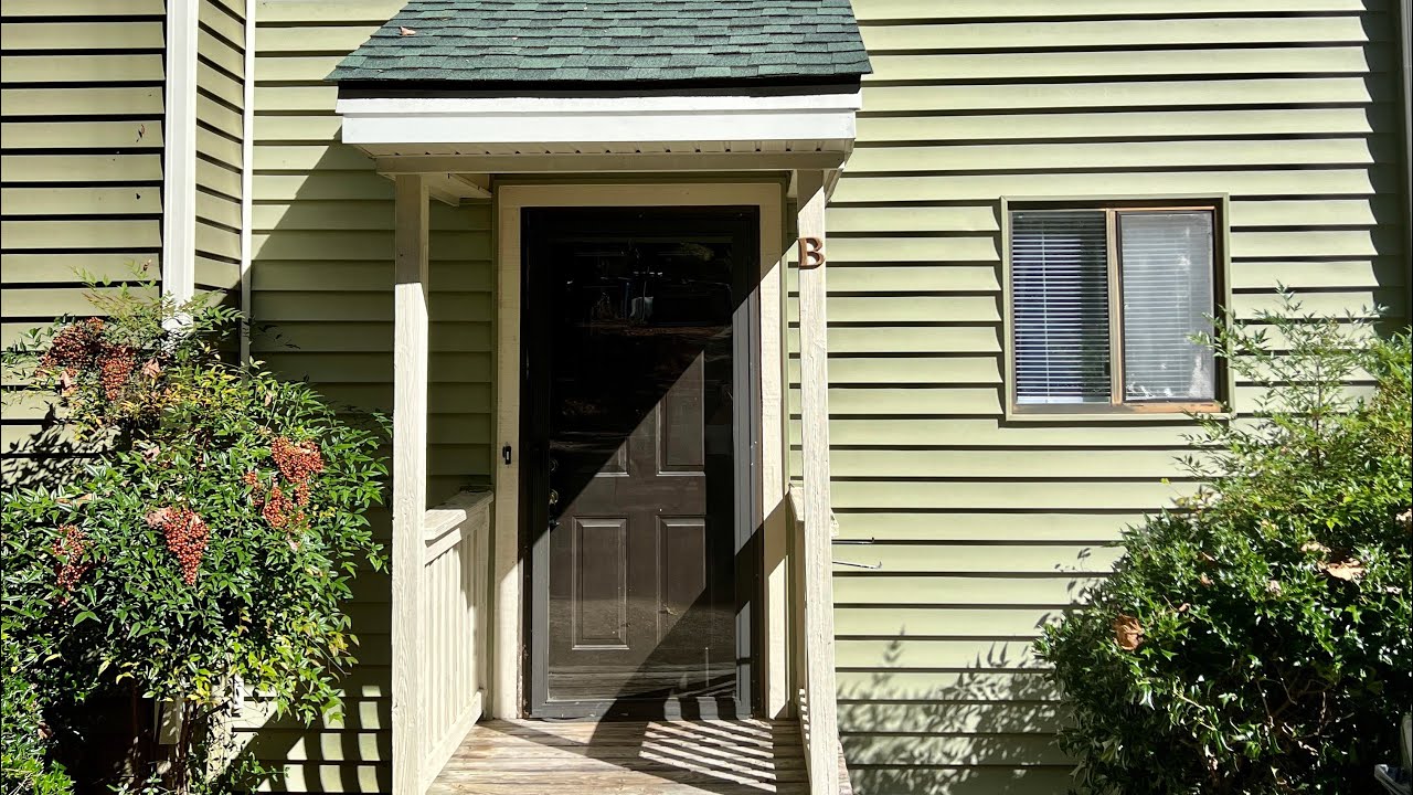 904 B Hearthridge downstairs video tour - YouTube