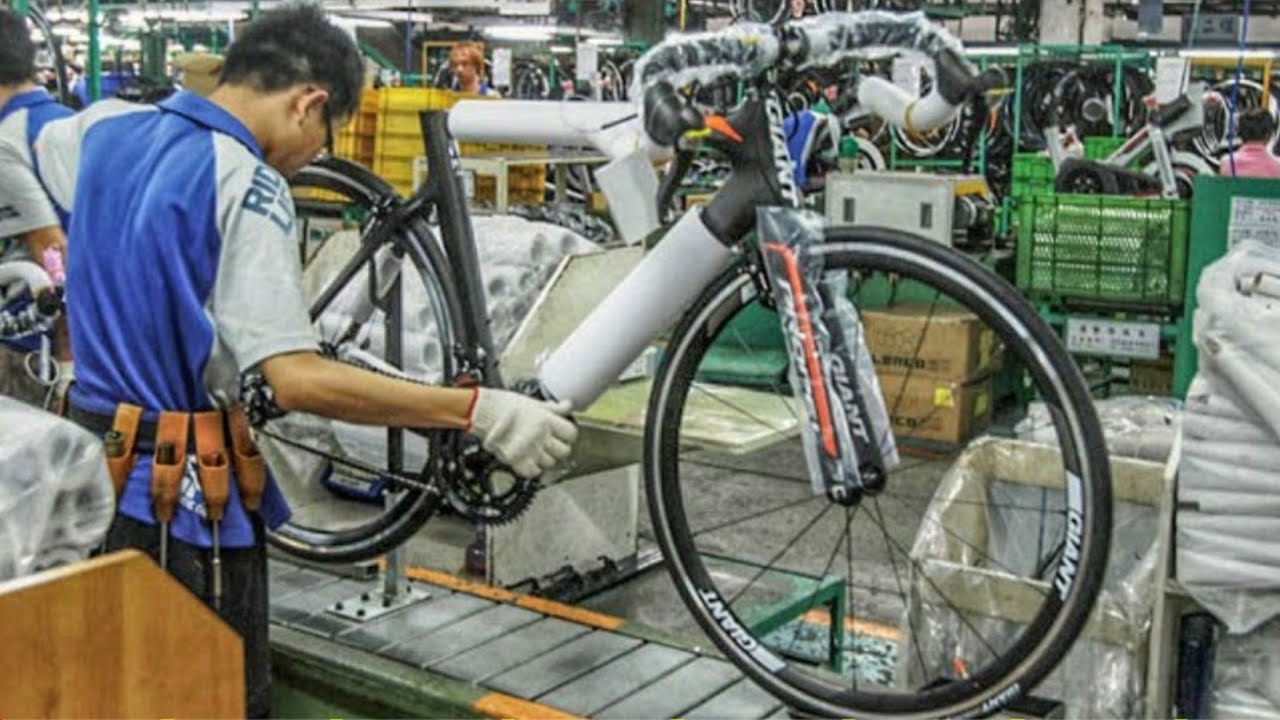 देखिये इलेक्ट्रिक साइकिल फैक्टरी में कैसे बनाई जाती है ||Bicycle ...