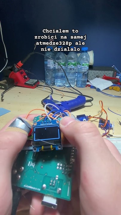 Gra na arduino uno #arduino #arduinoproject - YouTube