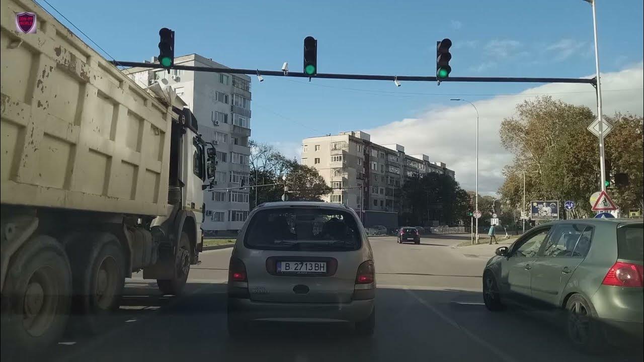 От бул. „8-ми Приморски полк“ по бул.В. Левски и ул.Мир до Супермаркет ...