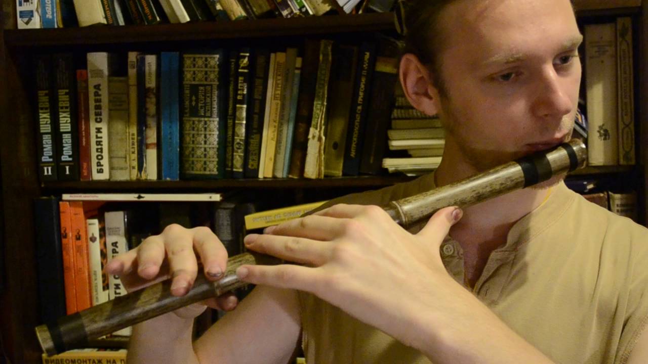 Bansuri flute D - YouTube