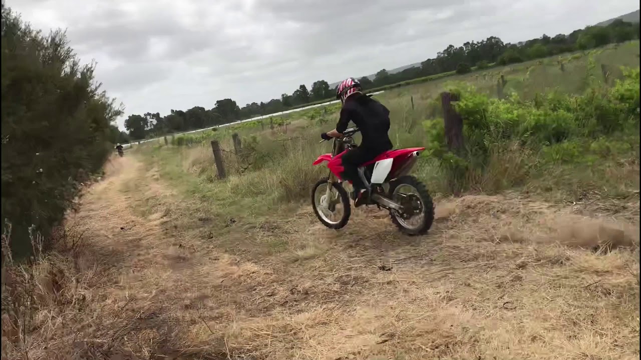 Bush basher jumped the bike jump - YouTube