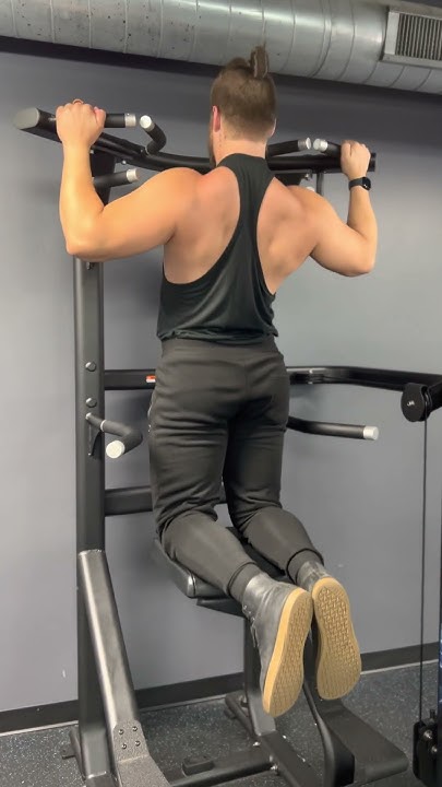 Assisted Pullup Machine Youtube