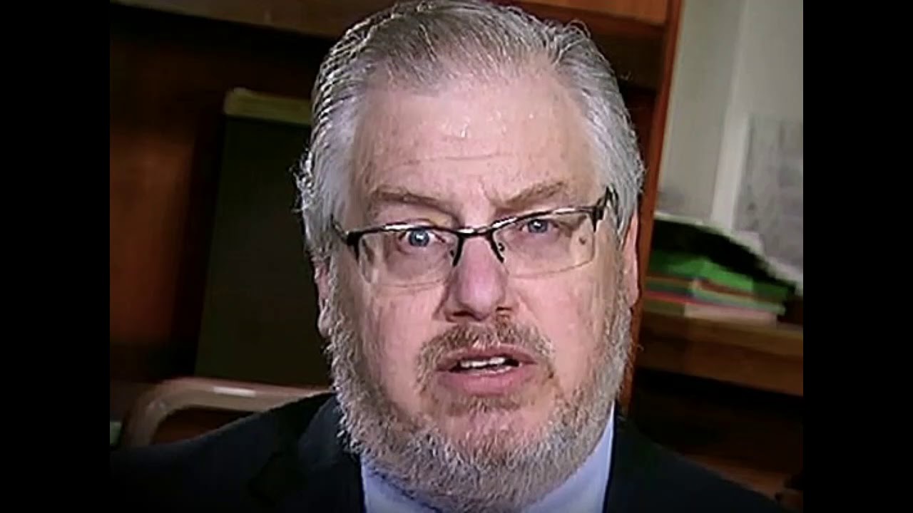 Ken Kratz freaks out when sexting abuse goes public - YouTube