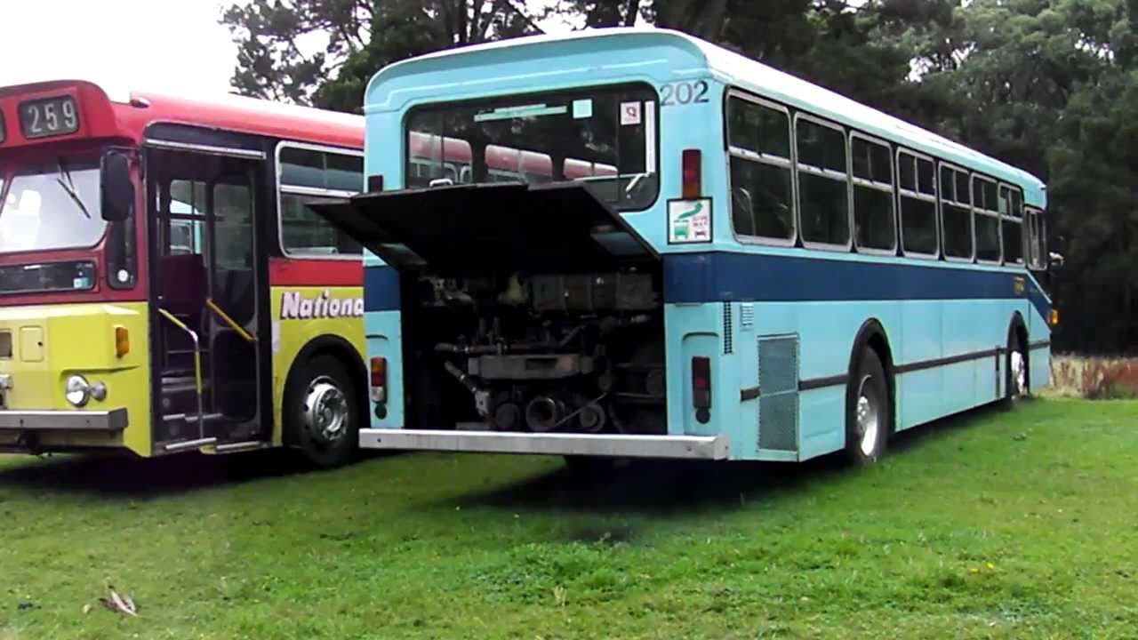 MAN SL200 Mk1 Bus #202, running again.MP4 - YouTube