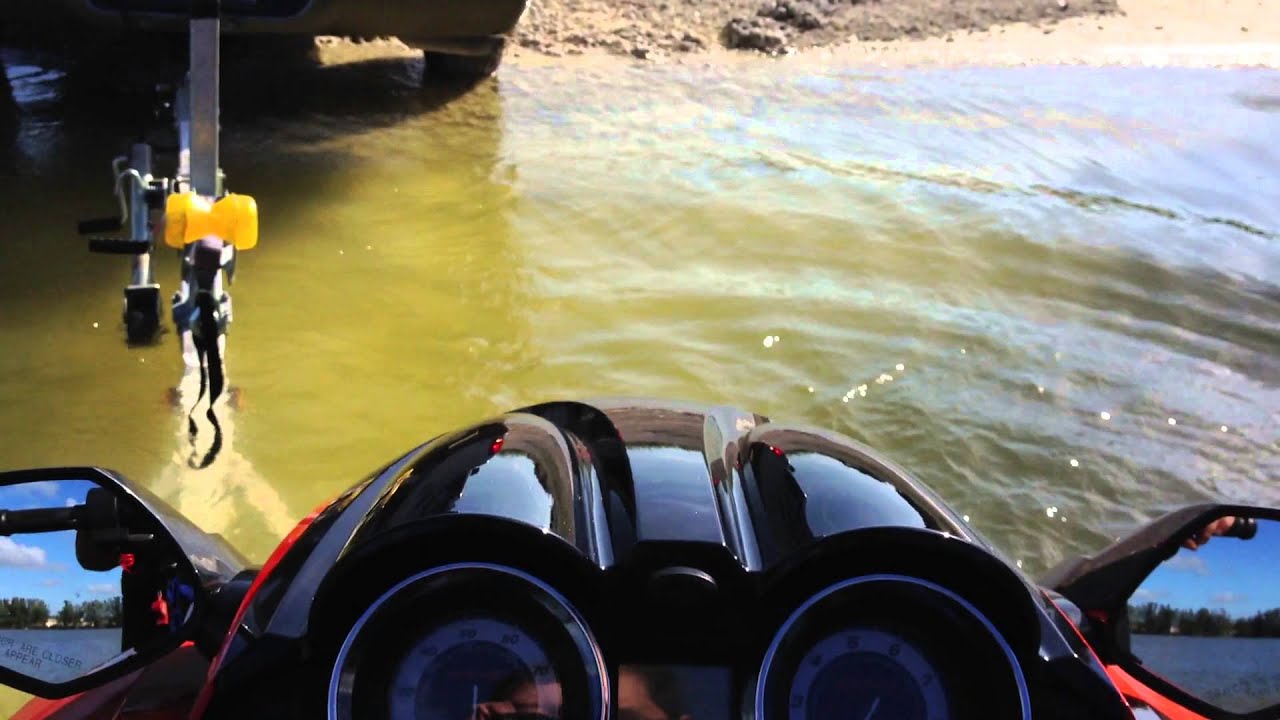 2014 Yamaha fzs waverunner supercharged Top speed run - YouTube