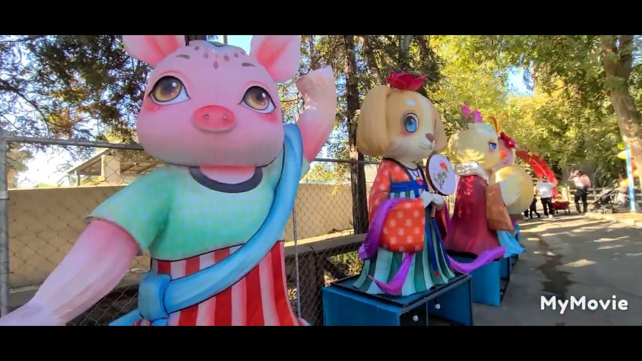 Fresno zoo boo daytime - YouTube