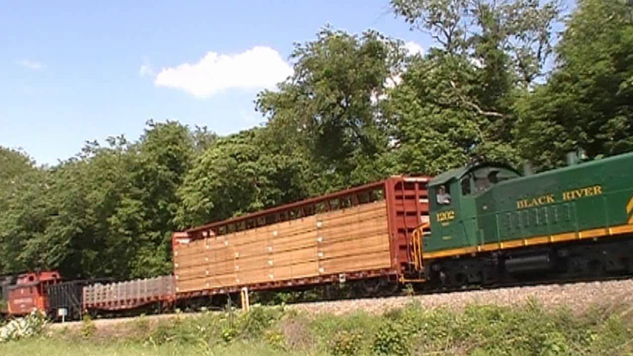 Black River and Western Railroad - Photo Freight Special: May 28, 2011 ...