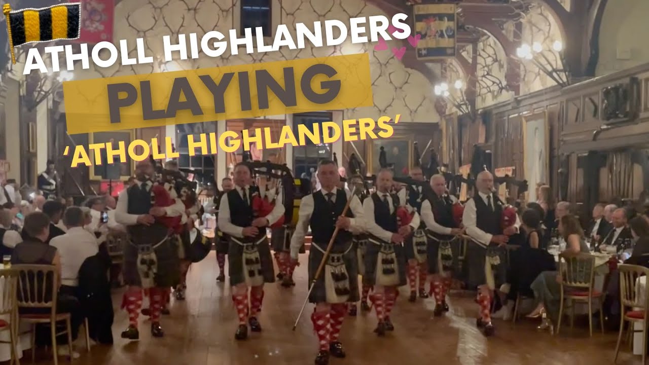 Atholl Highlanders Playing 'Atholl Highlanders' - YouTube