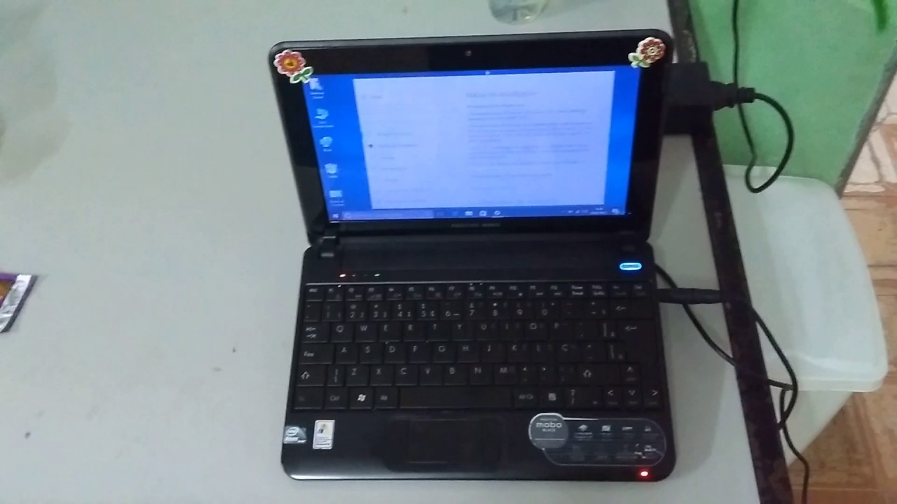 Netbook Positivo MoboBlack (2010) com windows 10 pro (HD) - YouTube