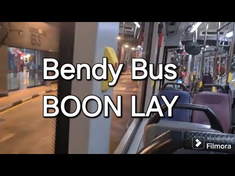 BENDY BUS Appears In Boon Lay Bus Interchange ! Guess The Bus Service ...