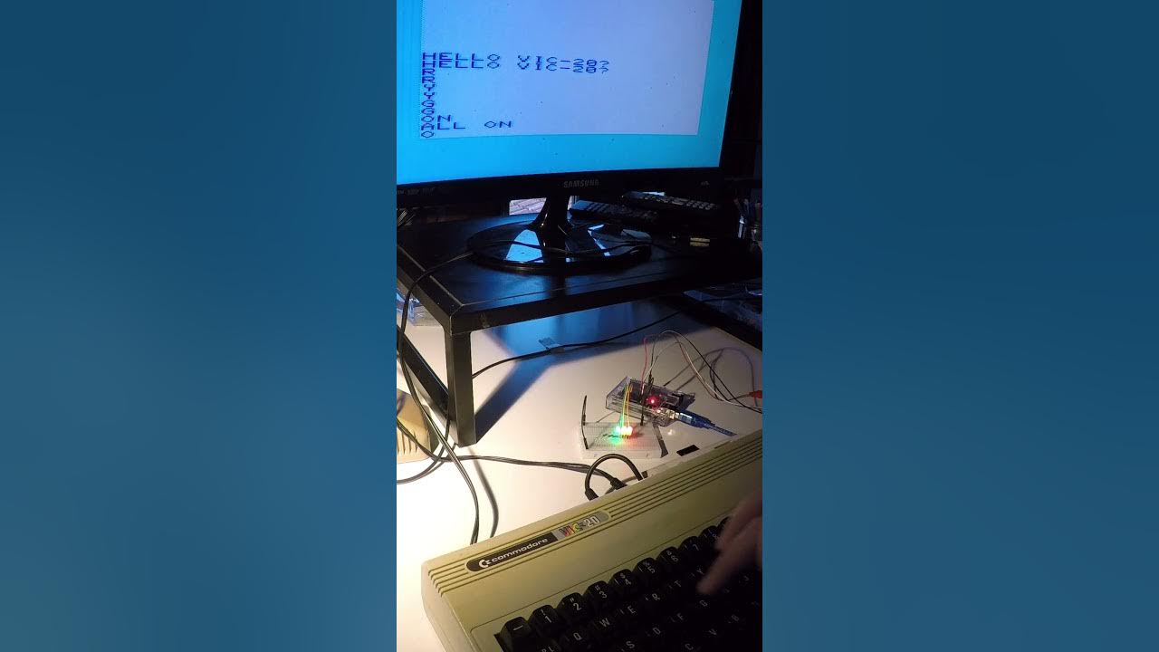 VIC-20 and Arduino project 1: Dancing Leds #vic20 #arduino - YouTube