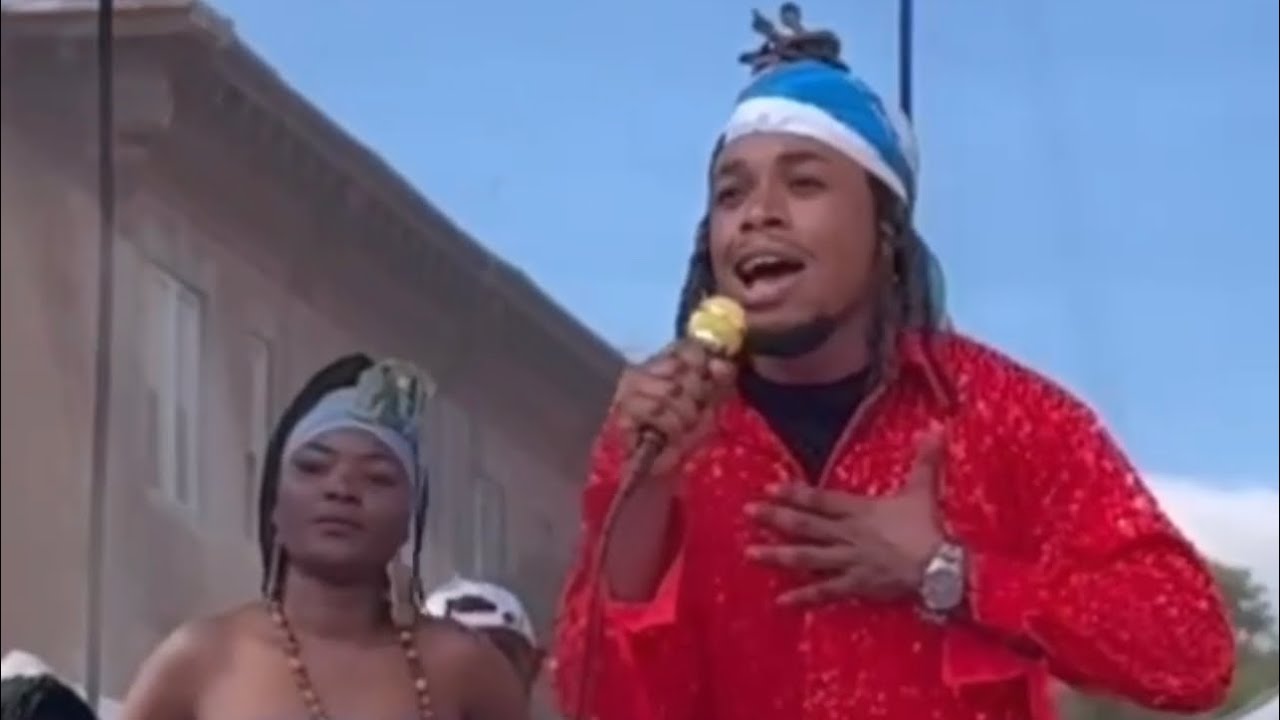 Zaro MJ- Mw rantre nan Lakou a - Balomi live performance Brooklyn ...