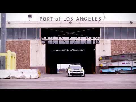 Ken block Ford fiesta ile harikalar yaratıyor drift show HD