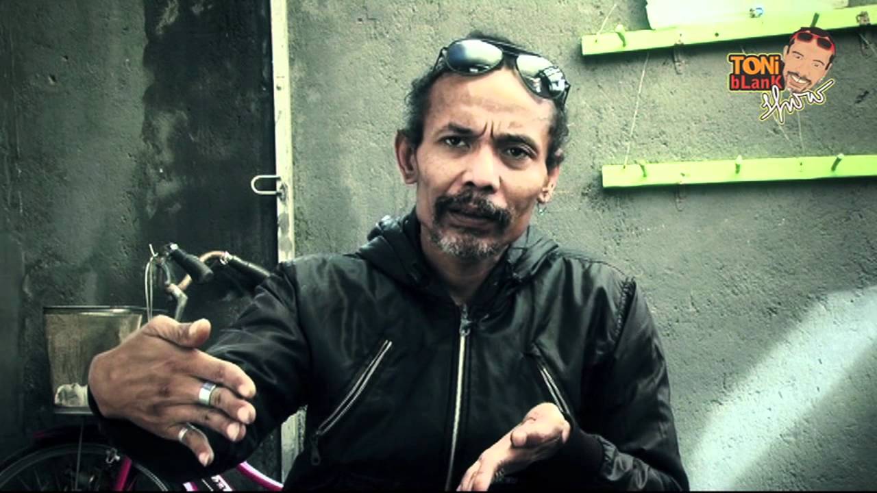 TONI BLANK SHOW 3 | Eps.10 (Happy New Year 2012) - YouTube