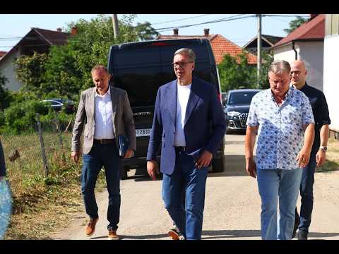Вучић: Платићемо изградњу водовода и пут Ражањ-Прасковаче