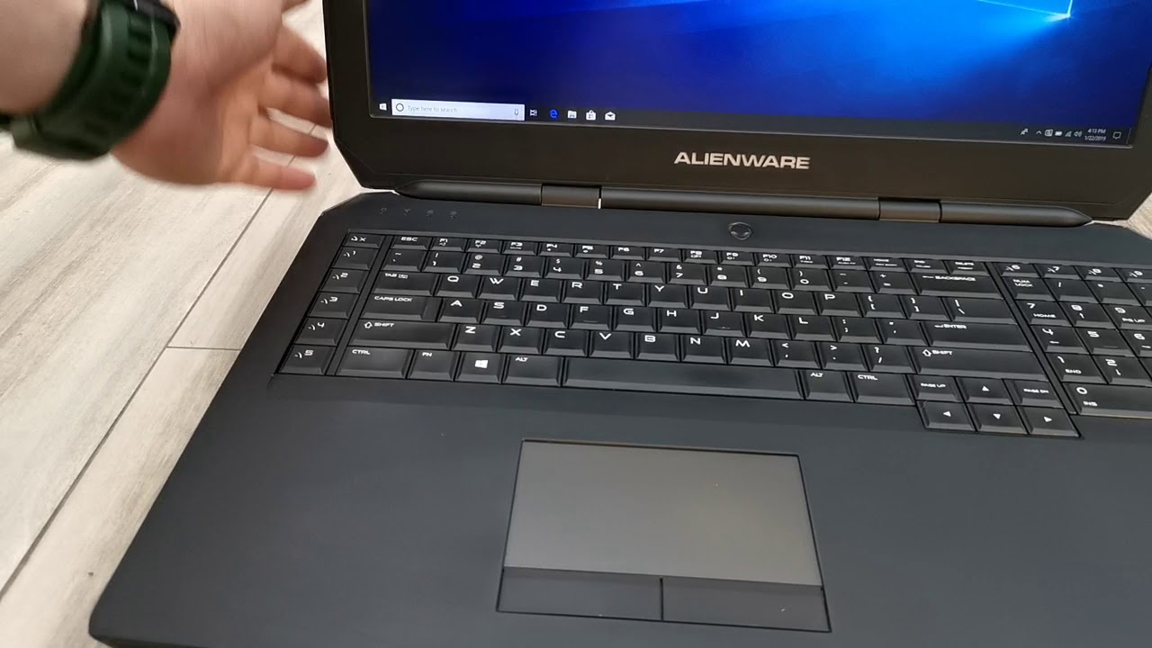Alienware 17 r2 Gtx 980m 1tb ssd core i7 - YouTube