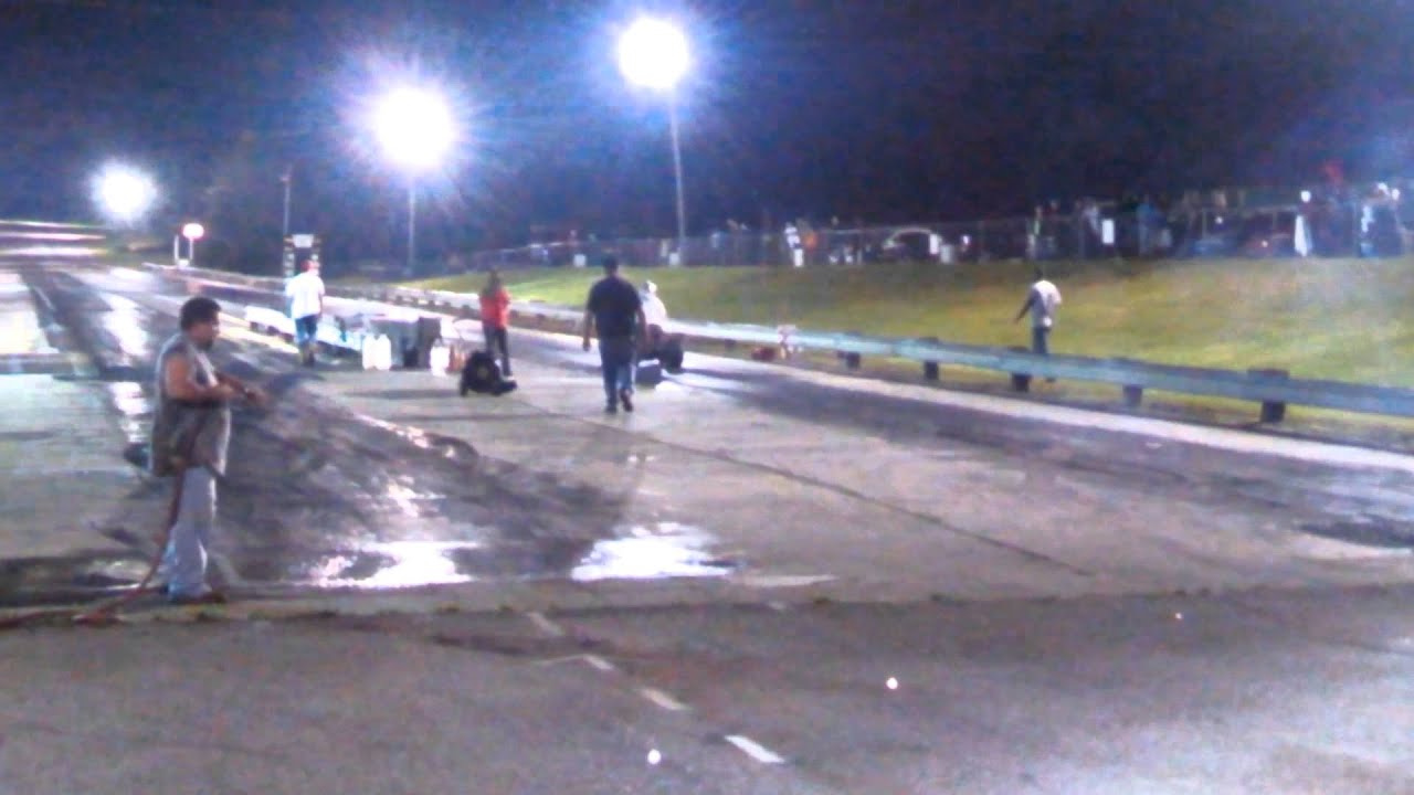 banshee crash at battlefield raceway - YouTube