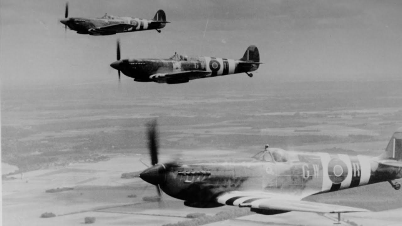D-Day Spitfire Strafing "The Longest Day" - YouTube